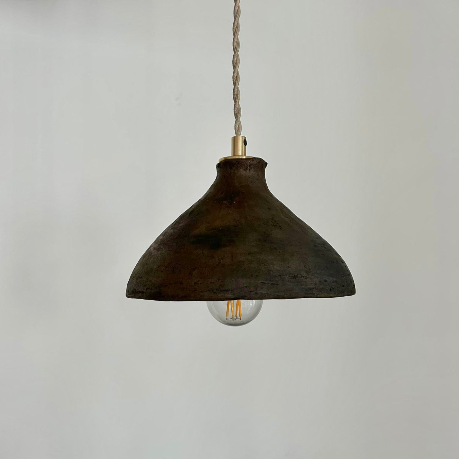 Mud Pendant Light – TWENTY ONE TONNES