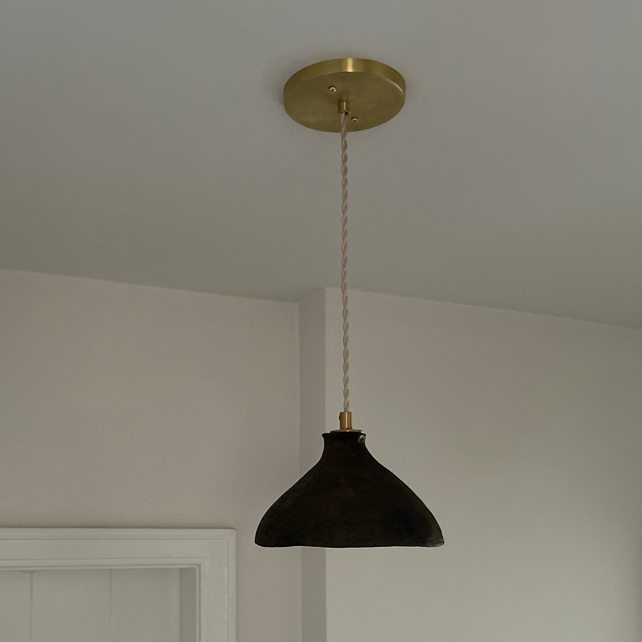 Mud Pendant Light – TWENTY ONE TONNES